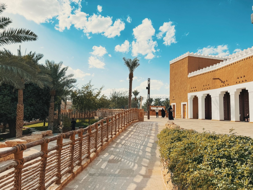 الدرعية القديمة دليلك لرحلة ساحرة من مطل البجيري لحي الطريف - مجلة هي